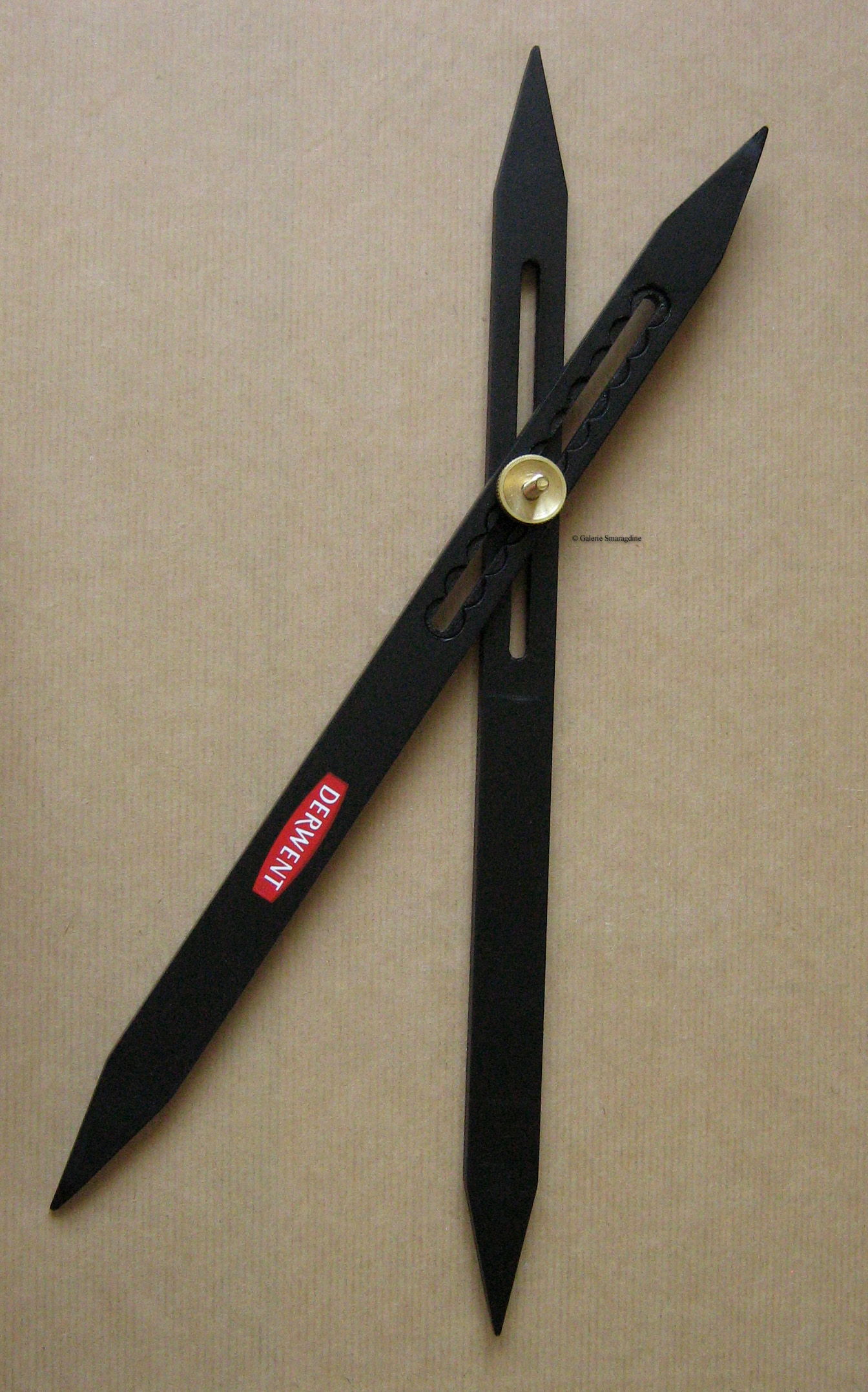 compas d’or | Galerie Smaragdine